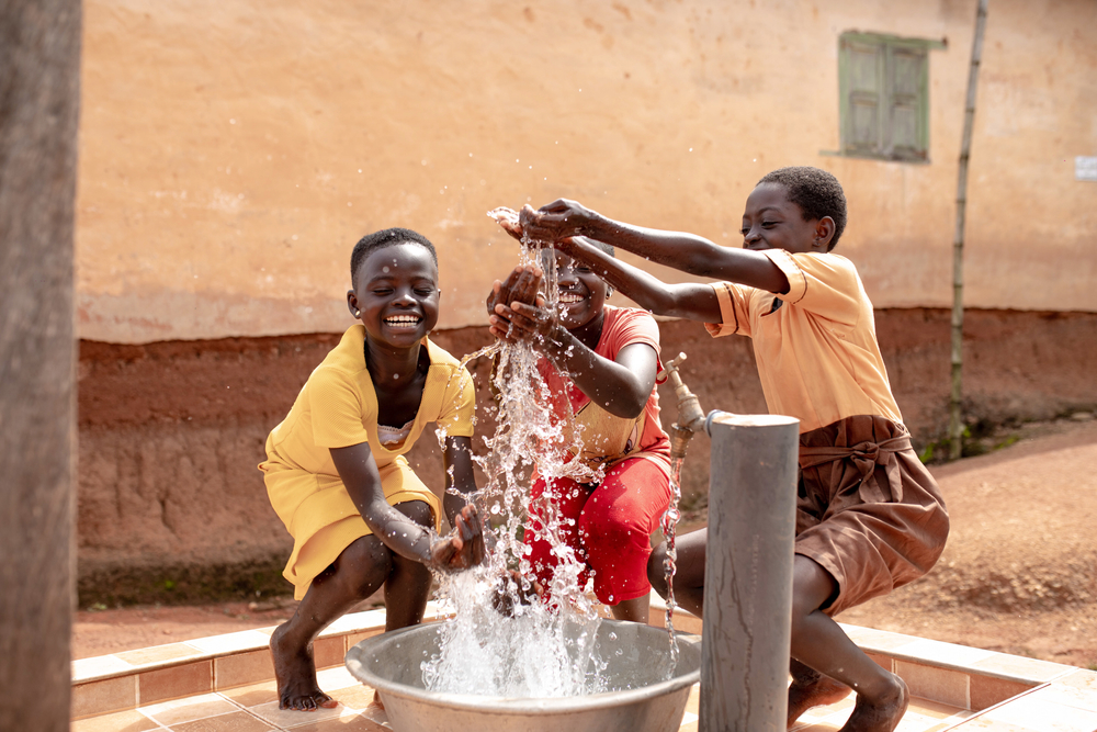 Safe Water Source | Fundraisers | Gifts of Compassion - Compassion UK